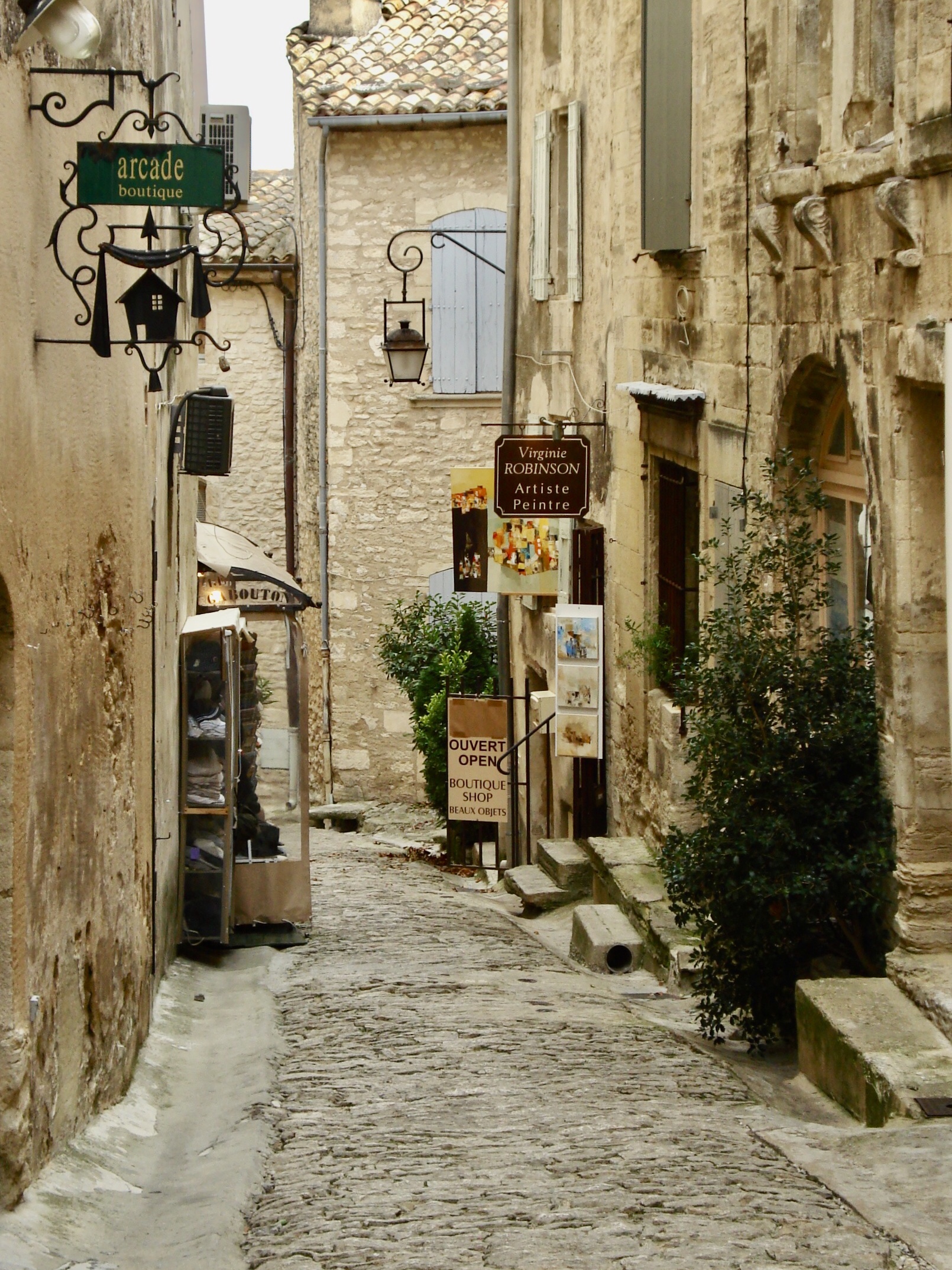 Gordes, France – Travels Through My Lens